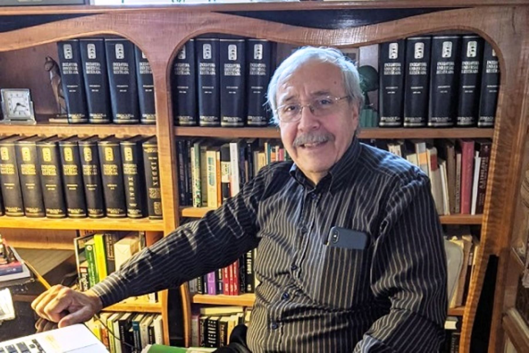 CARLOS BUSTAMANTE Y UNA VIDA DEDICADA A LA INVESTIGACIÓN Y LA CIENCIA – Universidad Peruana ...